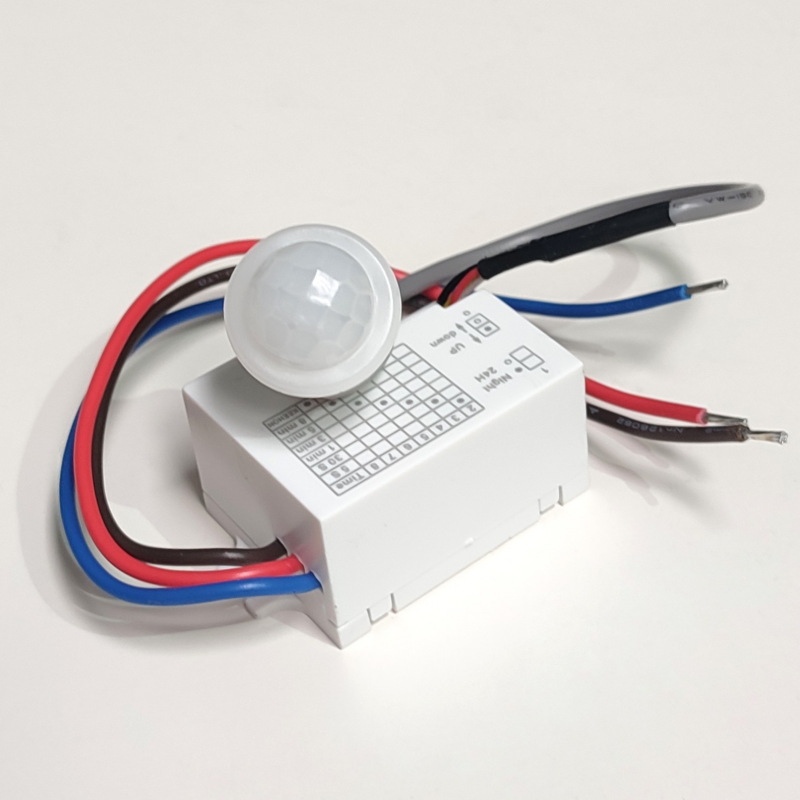 Recessed 360º Mini PIR Motion Detector | LED ATOMANT